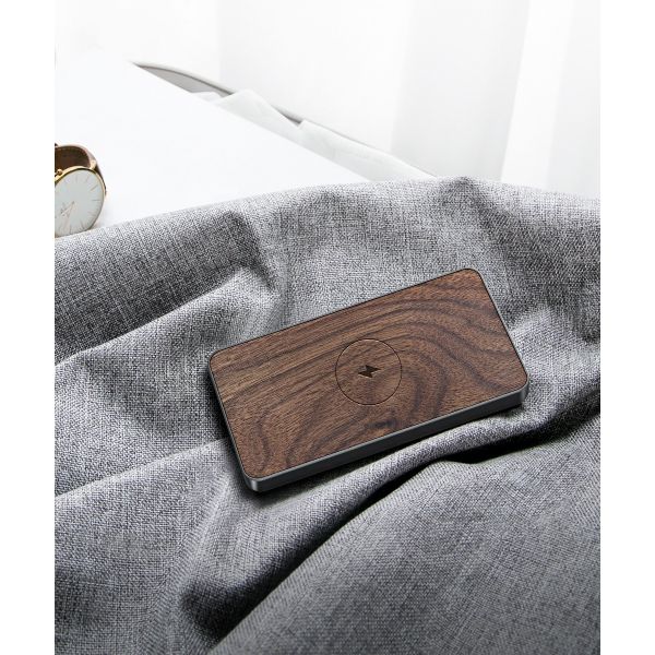 Quality USB-C Input Portable Wireless Power Bank 10000mAh For Qi Enabled Devices for sale