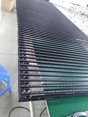 Quality P31 Waterproof LED Transparent Screen Football Stadium Perimeter Led Screen for sale