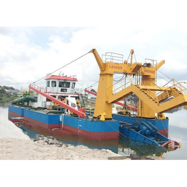 Quality Large Dual Pump Dredger , Sand Dredging Machine Cummins Engine 20m Dredging Depth for sale