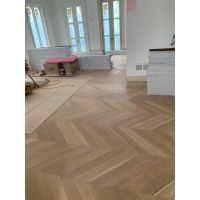 Quality Big Size Chevron Oak Engineered Wood Flooring To Canada 775 X 125mm for sale