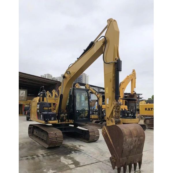 Quality Used Cat  excavator in good condition second-hand construction machinery from China for sale