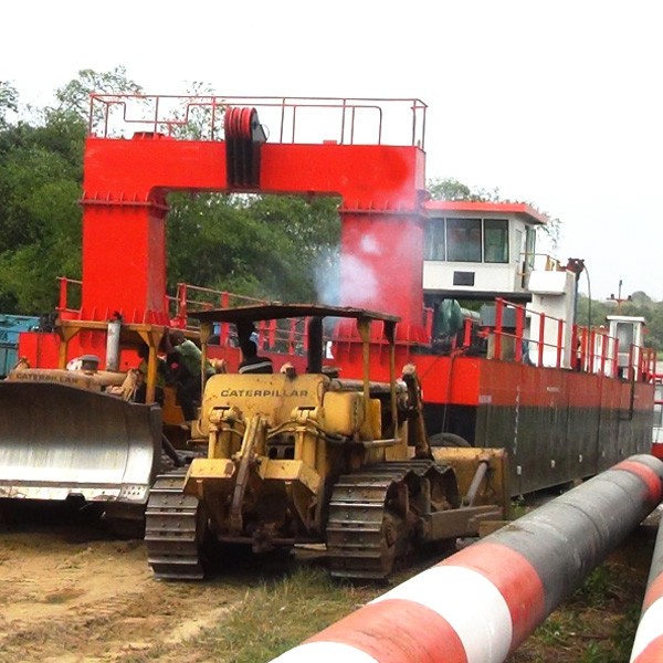 Quality Depth 25m River Cutter Head Suction Dredging Equipment With Submersible Pump for sale