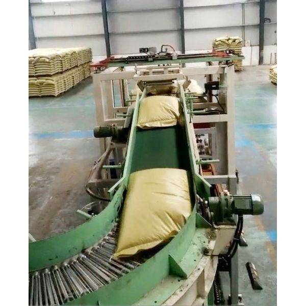 Quality Customizable and Automatic Feed Palletizer for Bagging Plant 4100mm*1600mm for sale