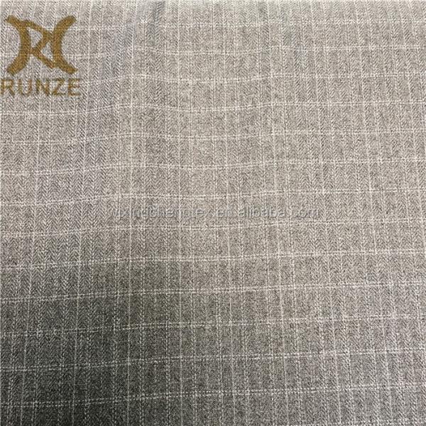 Quality Flexible Herringbone Polyester Twill Fabric 200gsm Plain Dyed for sale