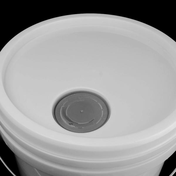 Quality 20L 5 Gallon Food Grade Plastic Bucket with Lid and Handle for sale
