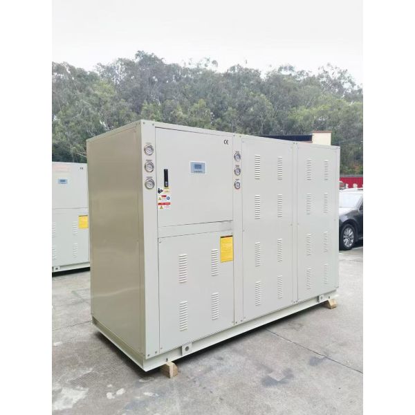 Quality 50hz 40HP Water Cooled Scroll Type Chiller suitable for installation in industrial plants requiring robust and cooling solutions for sale