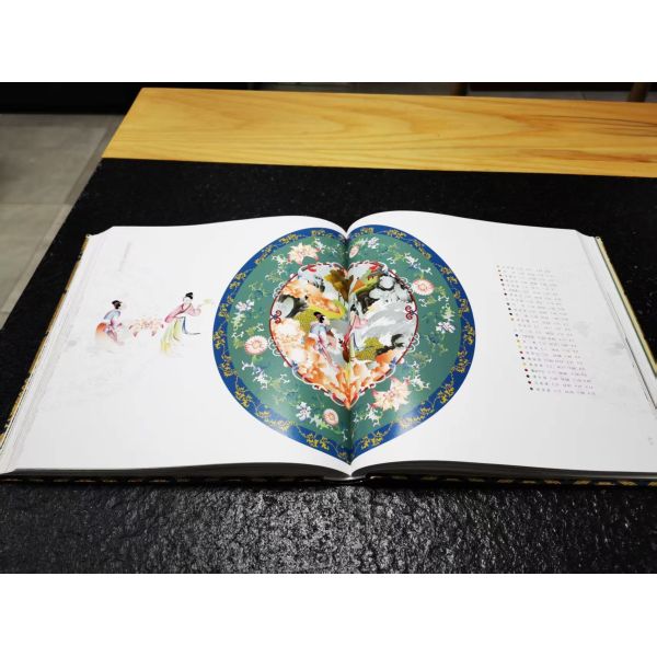 Quality Stylish Design Custom Book Printing Saddle Stitch For Magazines Or Journals for sale