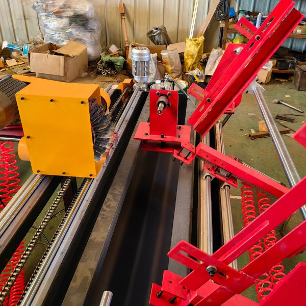 Quality 1360mm Maximum Round Bar Length Woodworking Horizontal Brush Sander Curve for sale