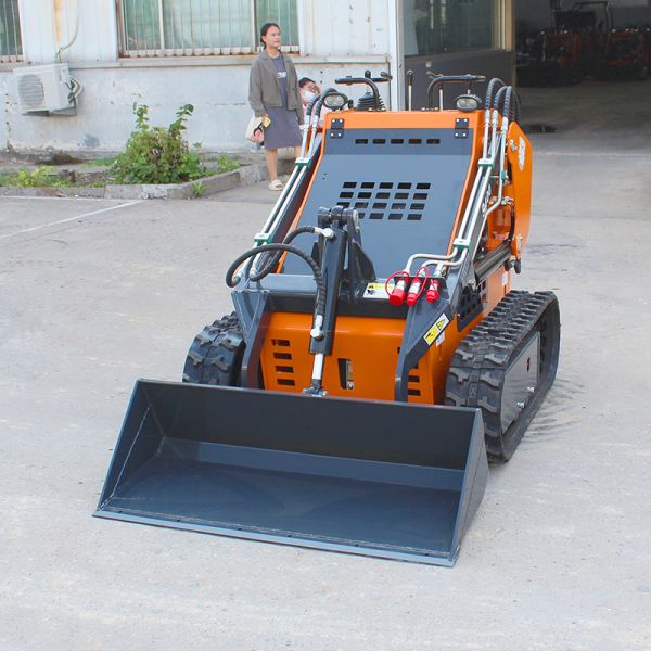 Quality China Track Wheel CE/EPA Mini Skid Steer Loader With Bucket Trencher Rotary Plow for sale