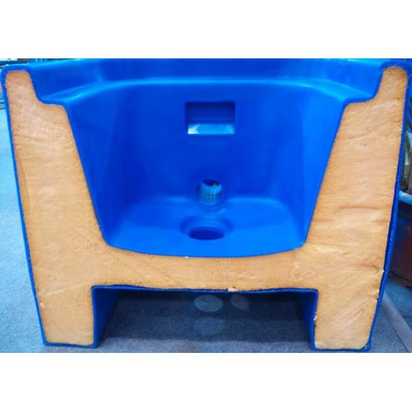 Quality Freeze Proof plastic L13ft 300L Livestock Water Tank for sale