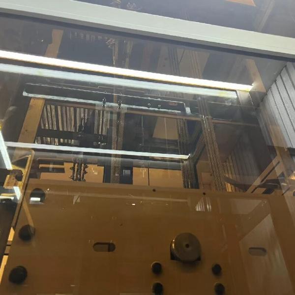 Quality Gearless Traction Home Lift – Up to 1000kg Capacity with Auto Sliding Doors & for sale