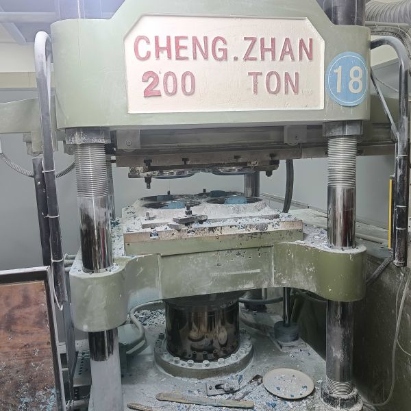 Quality Computer Controlled Melamine Tableware Moulding Machine 1*2 Cavity For Custom Melamine Plate for sale