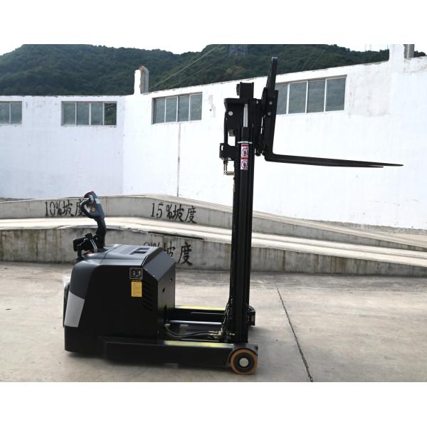 Quality Battery Powered Pallet Electric Reach Trucks 5T Standing Operating for sale