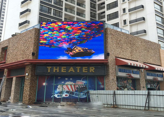 IP65 350W/m2 P10 1R1G1B 6000cd/Sqm Advertising LED Panels 1