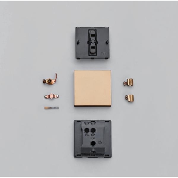 Quality Amertop Brass BS single UK power wall electrical 13A switched socket for sale