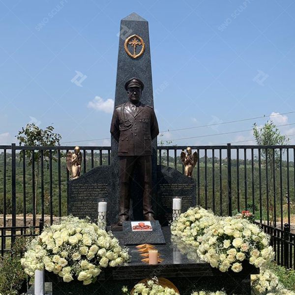 Quality Customized Bronze Monuments And Sculptures Life Size Figure Statue Sculpture for sale