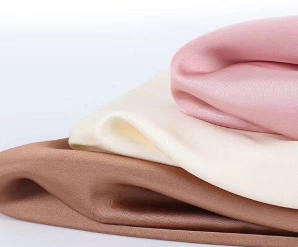 Quality 100% Polyester Satin Fabric 185gsm Silk-Like Appearance Trousers , Skirts , for sale