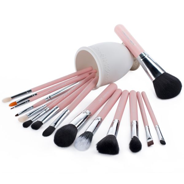 Quality Durable Soft Touch Essential Makeup Brushes Set Tapered Blending Brush for sale