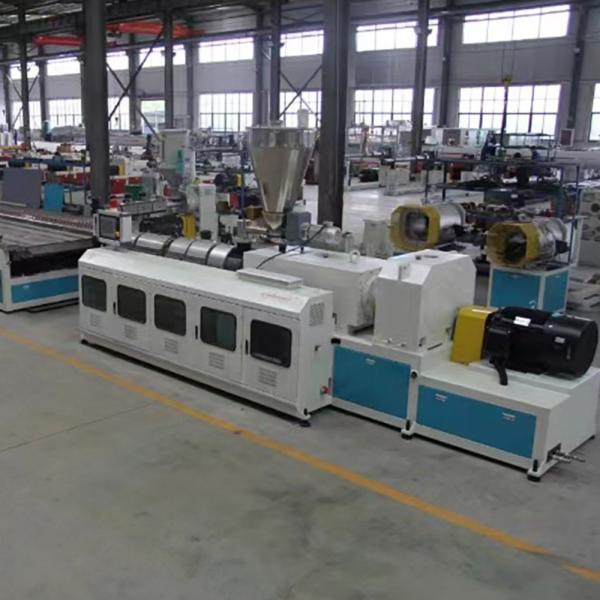 Quality Manufacturing Plant Automatic Pvc Hollow Sheet Making Machine with Twin Screw for sale