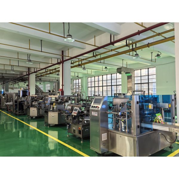 Quality Automatic Granule Food Packaging Machine for Triangle Sachet Candy 400 KG for sale