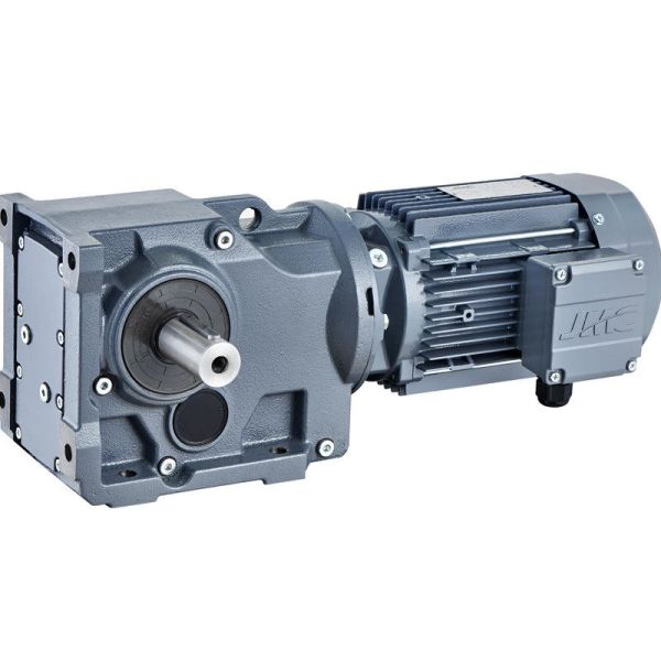 Quality High Precision Inline Helical Gear Reducer Gearmotor 132KW for sale