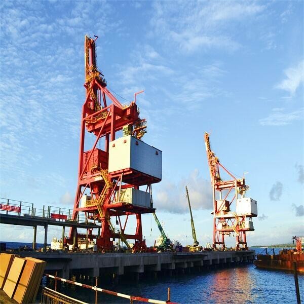 Quality Vessel Grab Type Ship Unloader For Coal And Ore Handling for sale