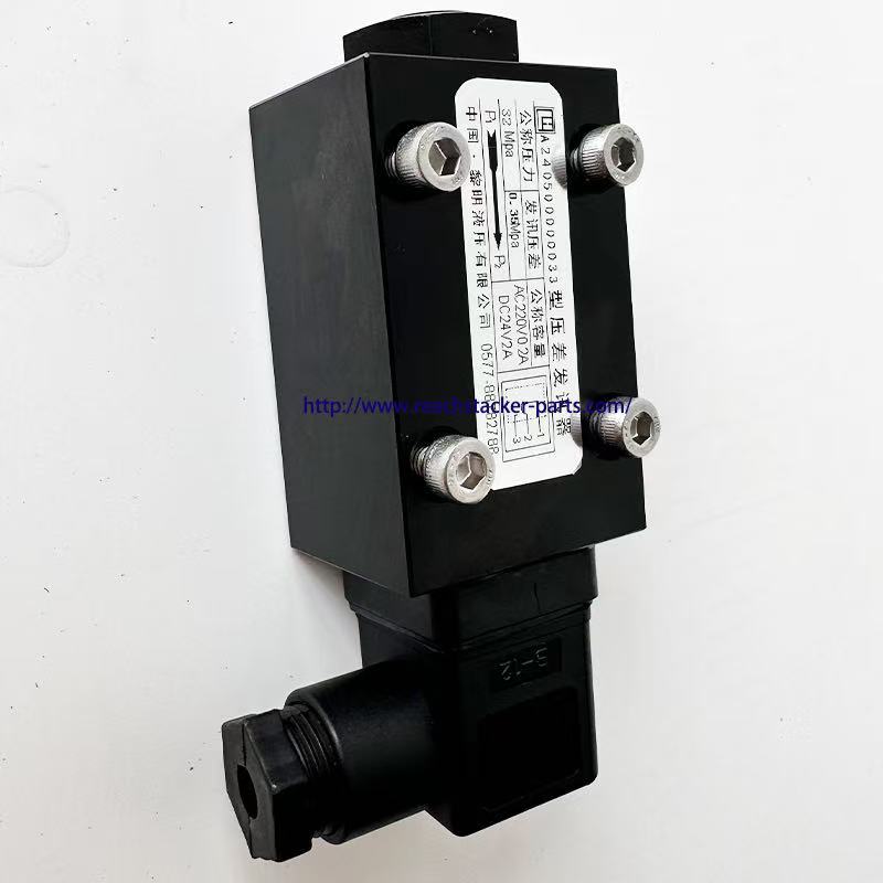 Quality A240500000033 pressure switch Sany Reach Stacker Parts for sale