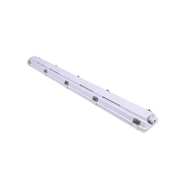 Quality Waterproof LED Vapor Tight Garage Light Fixture Tri-proof Industrial Lamp 140lm for sale
