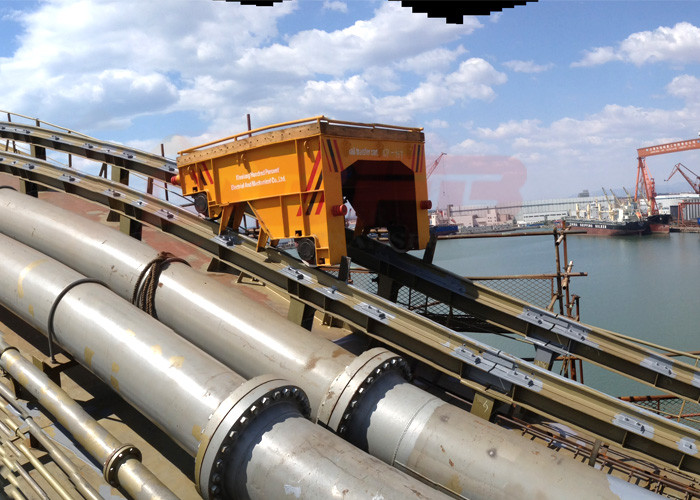 shipyard apply rail wagon on tracks