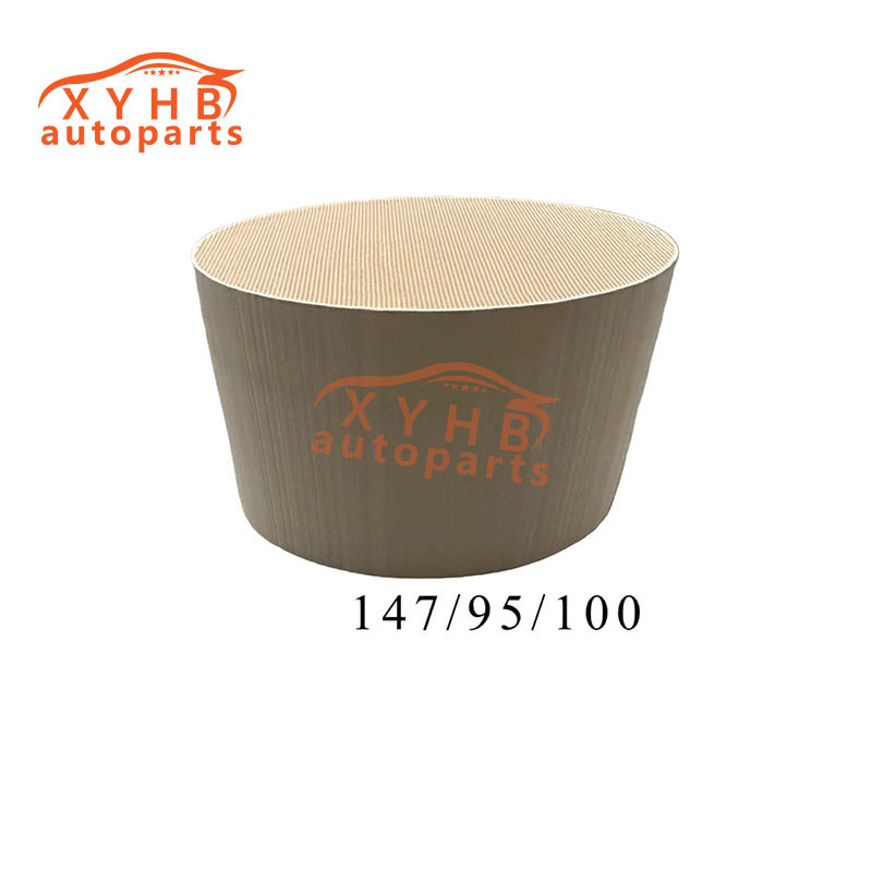 Ceramic Carrier High-Quality Oval Three-Way Catalytic Filter Element Euro 1-5 Model: 147*95*100