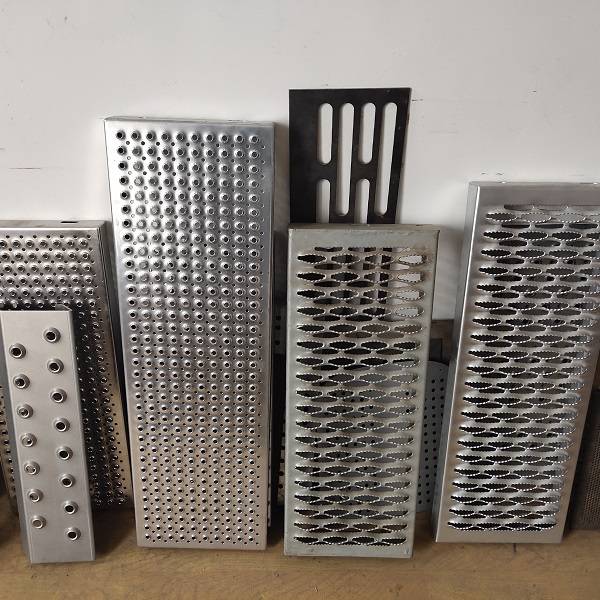 grip strut grating