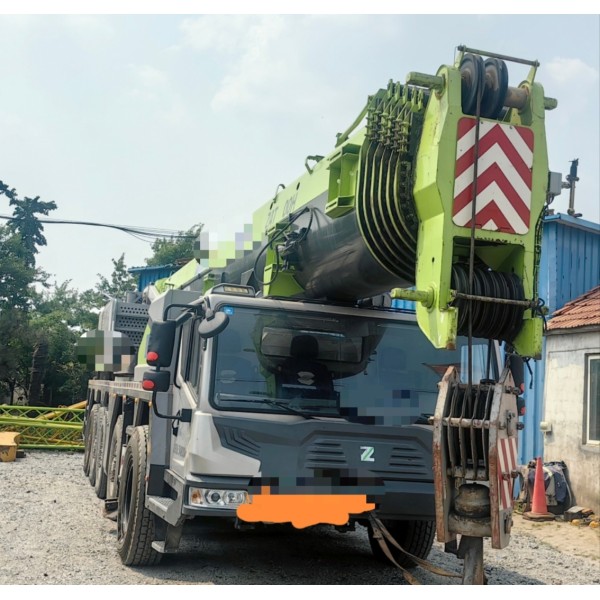 Quality High Efficiency Truck Crane 2021 Zoomlion Ztc1100 2nd Hand Mobile Crane for sale