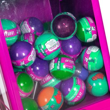 Quality Amusement Game Vending Machine Kiosk Telephone Booth Shape for sale