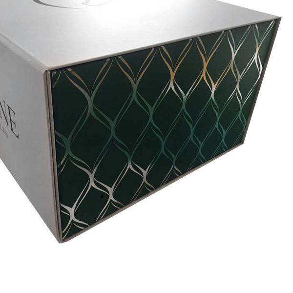 Quality Handmade Apparel Foldable Paper Box With Logo Packaging Large Folding Stickers for sale
