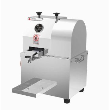 Quality Large Capacity Sugarcane Vending Machine Juicer Mobile Commercial With Battery for sale