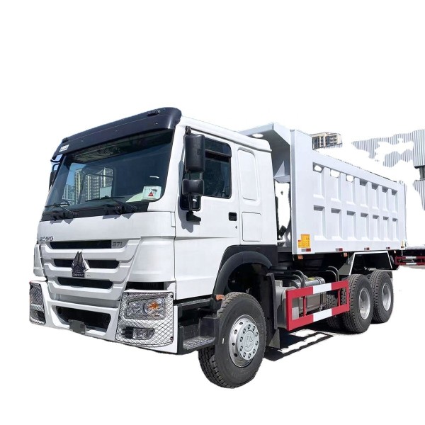 Quality 6 Cylinders Sinotruck Howo 6X4 Tipper Dumper Tipping Truck with 5.3-6.2M Cargo Tank for sale