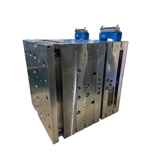 Quality Steel Toolings And Injection Molding Of Overmolding CNC EDM Dust Free Workshop for sale