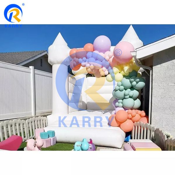 Quality Customizable Inflatable Bounce House for Wedding Party Payment Terms T/T 14 for sale