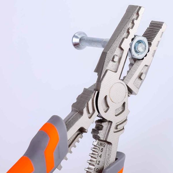 Quality Precise Multifunction Pliers Cutting Edges 62 HRC 224mm Universal Wire Stripping for sale