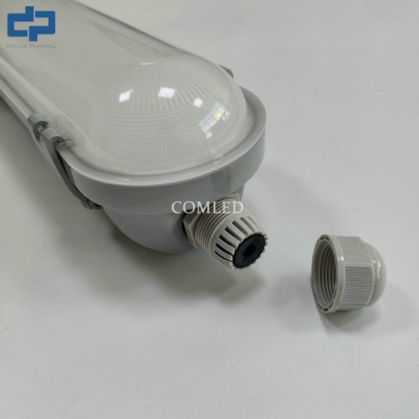 Quality 18W 20W 2ft Led Light Fitting Surface Mount 4000K 5000K Led Linear Strip Light for sale