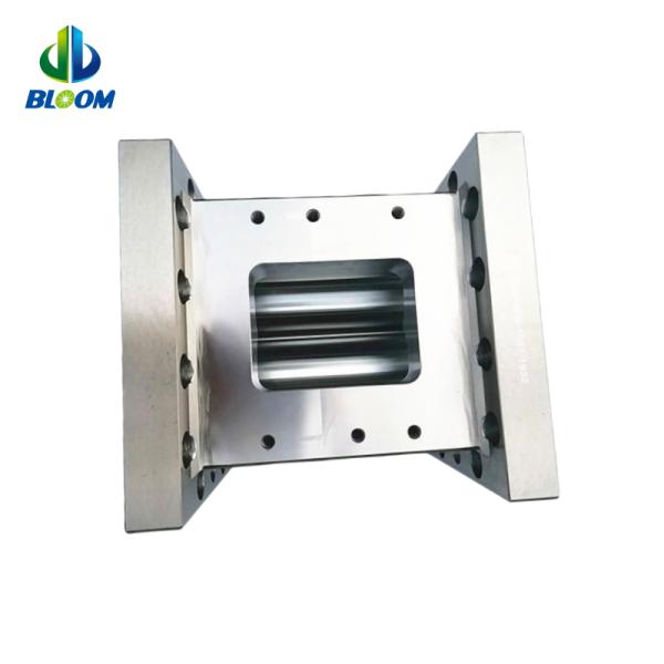 Quality Bimetallic Screw Barrel Extruder Shaft Extruder Barrel Tunnel For PEEK for sale