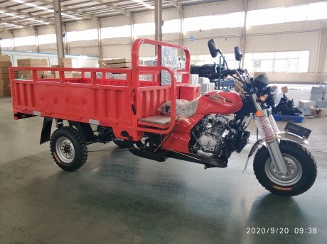 Quality Three Wheel Motorcycle Heavy Load 200CC Cargo Tricycle for sale