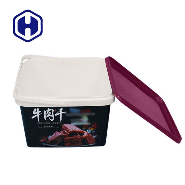 Quality Eco Friendly IML Plastic Containers Custom Square 2L Plastic Cracker Biscuit for sale