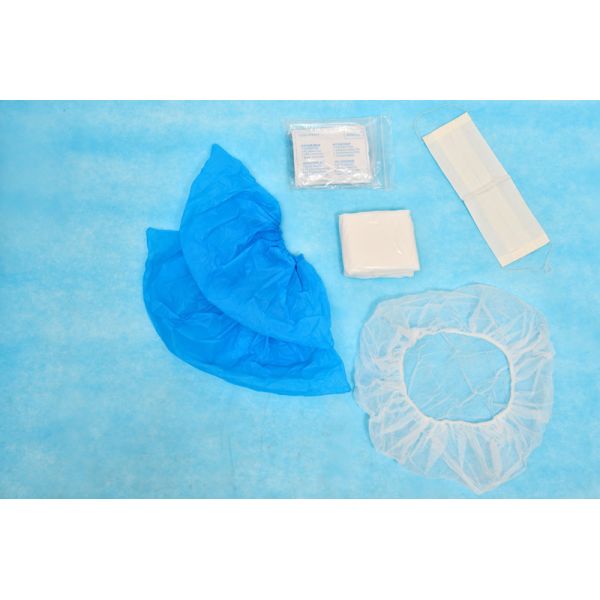 Quality Waterproof Disposable PE Visitor Coat Set With ISO9001 Certified for sale
