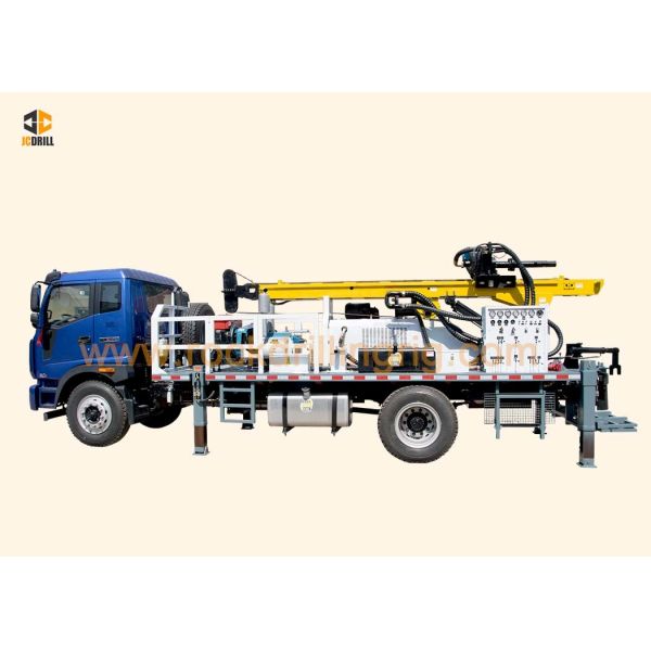 Quality 300m Truck Mounted Water Well Drilling Rig Mud And DTH Hydraulic System One Year Warranty for sale