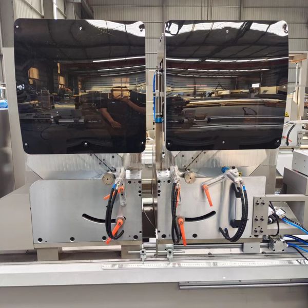 Quality Digital Display Double Head Aluminum Sawing Machine With 500mm Diameter Saw for sale