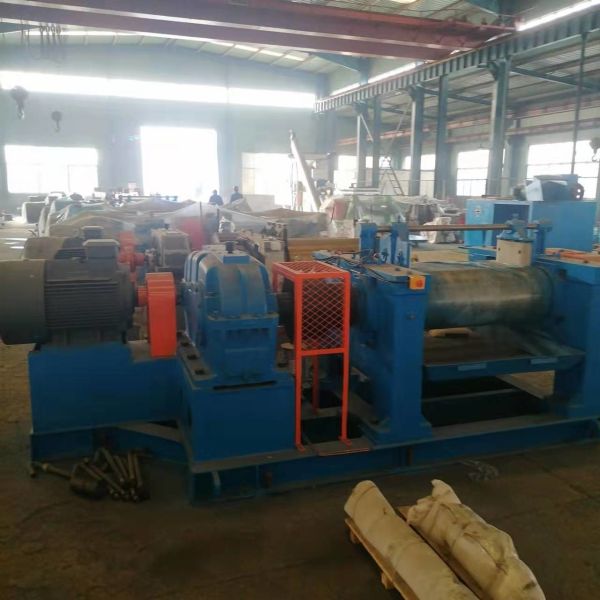 Quality 55kW Two Roll Rubber Refiner Mill Rubber Process Machine Tyre Refinery for sale