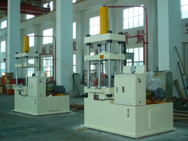 Quality Semi Automatic Hydraulic Deep Drawing Press Machine 315T Stronge Power for sale