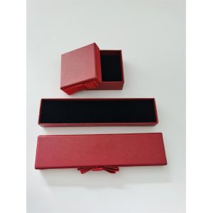 Quality Recycled Square Retail Packaging Boxes Embossing Different Colors SGS for sale