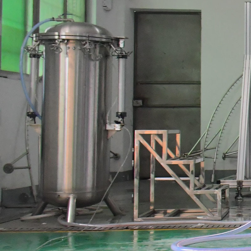 Deep Immersion Tank pressure vessel for IPX8 testing